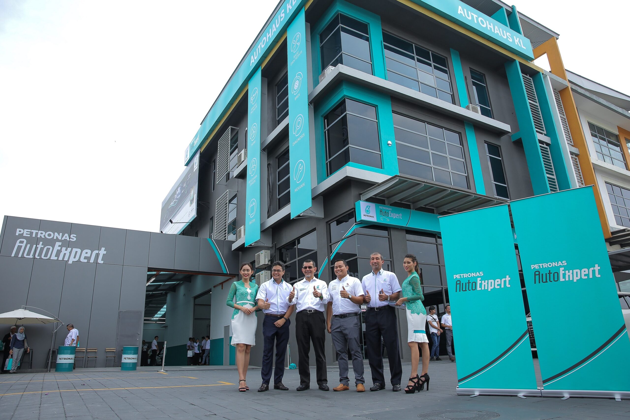 Petronas Opens Malaysia’s First AutoExpert Centre